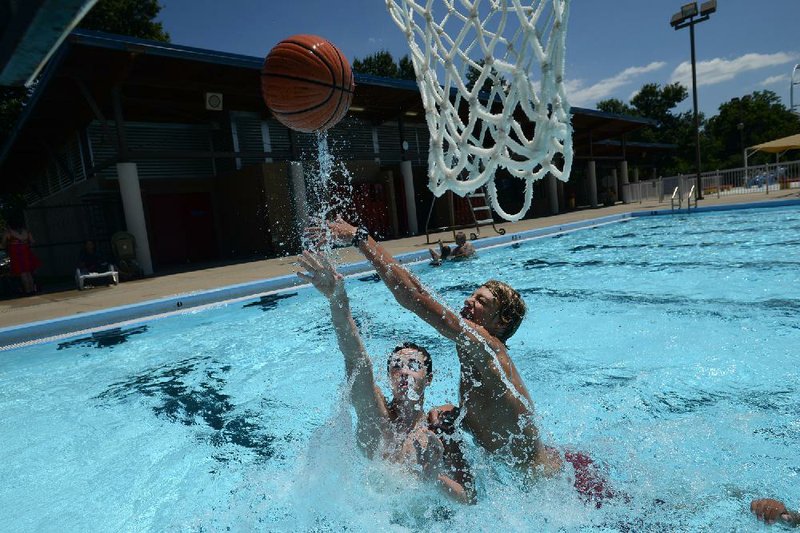 Springdale Aquatic Center seeks renovation