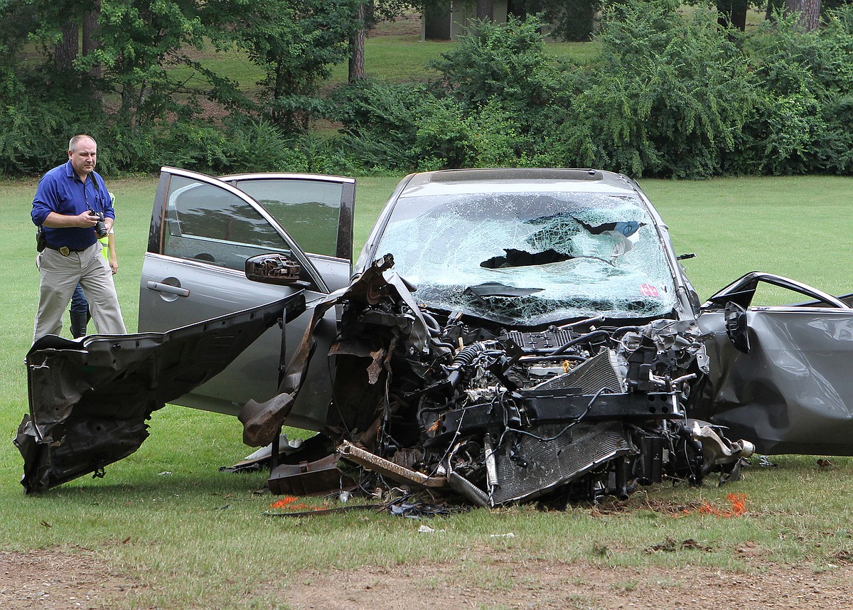 High-speed accident kills one | Hot Springs Sentinel Record