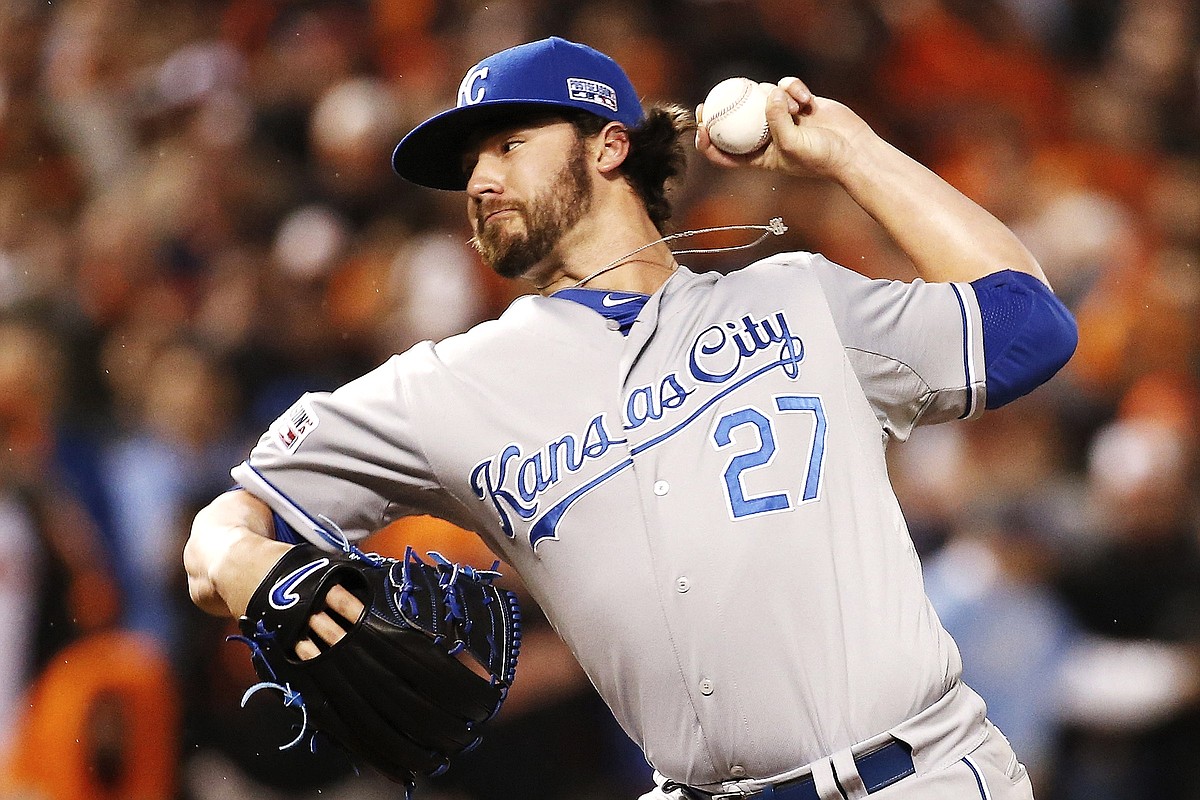 Royals share their success with the fans | The Arkansas Democrat ...