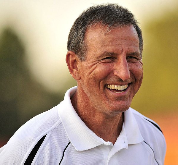 Cabot D-lineman has D-I talent | Whole Hog Sports