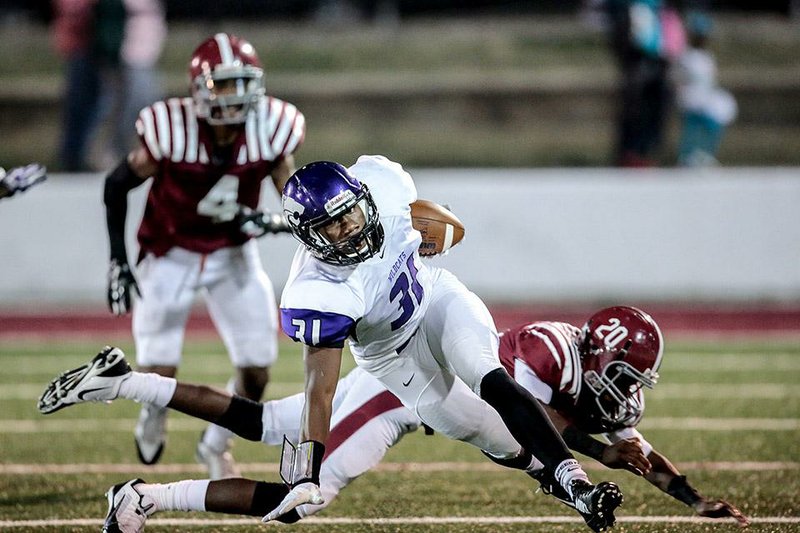 Improved Zebras sock it to Wildcats | Northwest Arkansas Democrat-Gazette