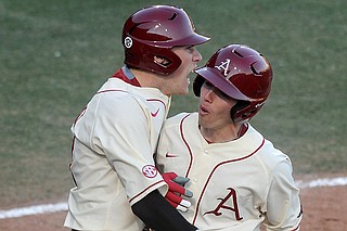 Diamond Hogs win season opener | Northwest Arkansas Democrat-Gazette