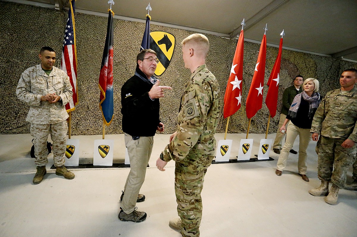 Pentagon chief convenes counter-IS meeting, lauds strategy | Hot ...