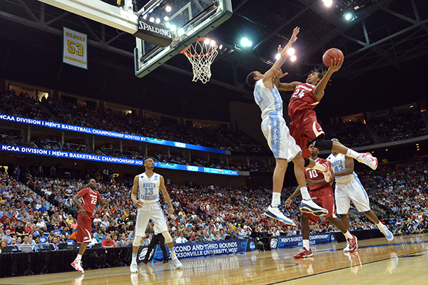 WholeHogSports - PHOTO GALLERY: History between Arkansas, North ...