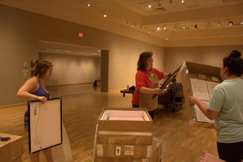 ‘Small Works’ exhibition begins today