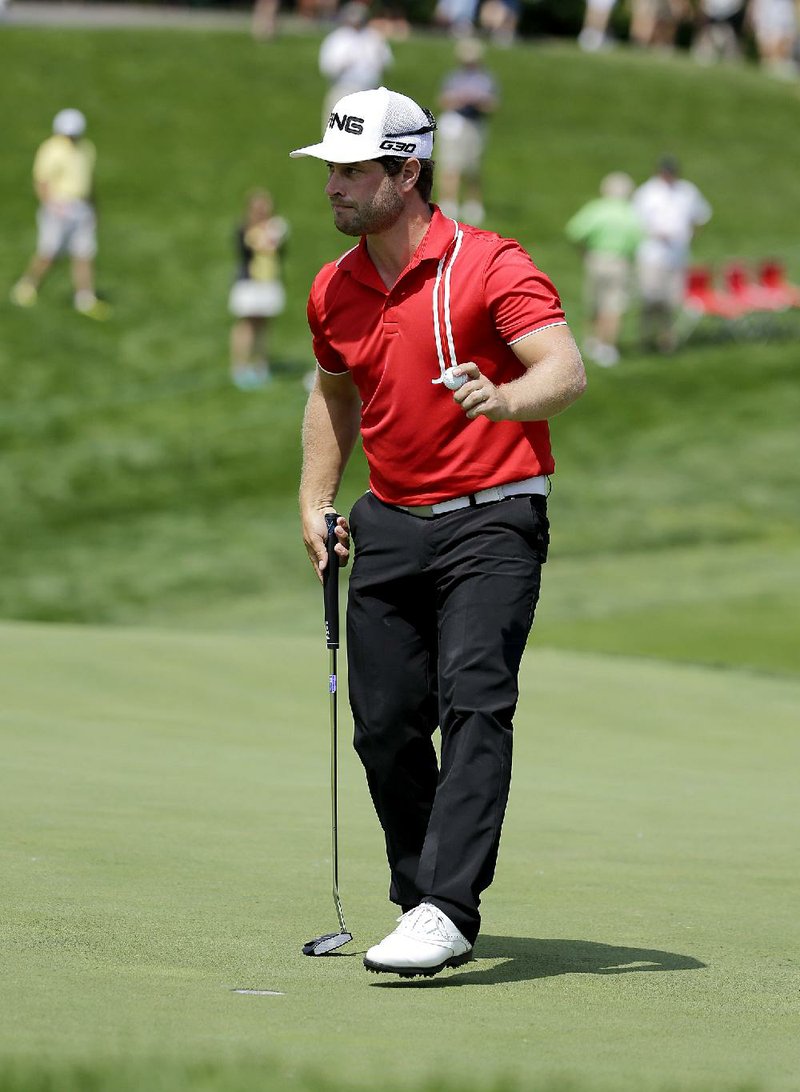 Jason Dufner Grabs Wife