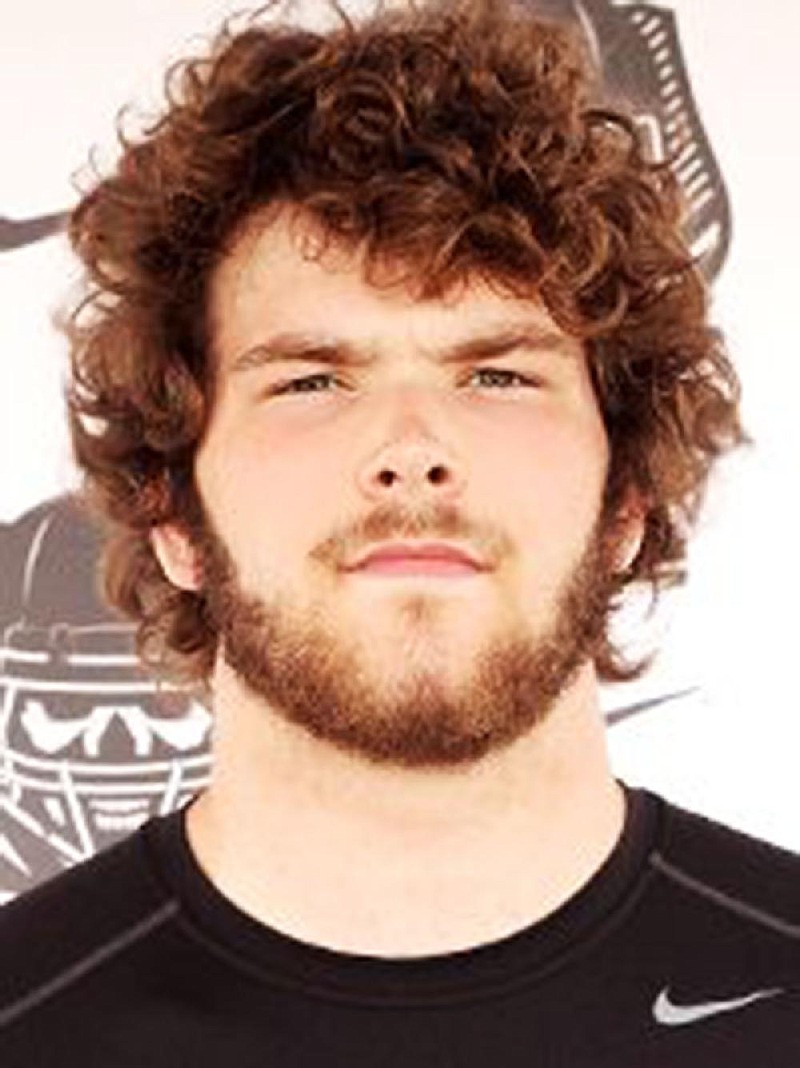 Heinrich calls the Hogs | Whole Hog Sports