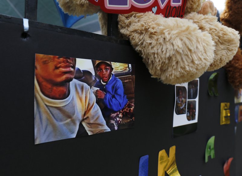 Deadly weekend highlights city's gang warfare | El Dorado News