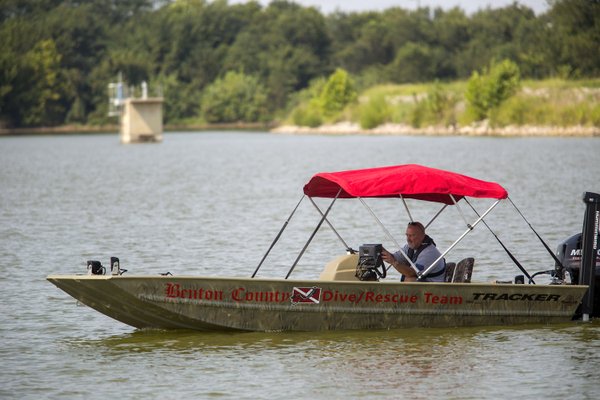 Search continues for Springdale man, 35, in Lake Elmdale | The Arkansas ...