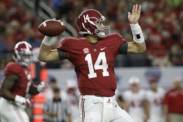 'Bama offense flashes diversity, placards | The Arkansas Democrat ...