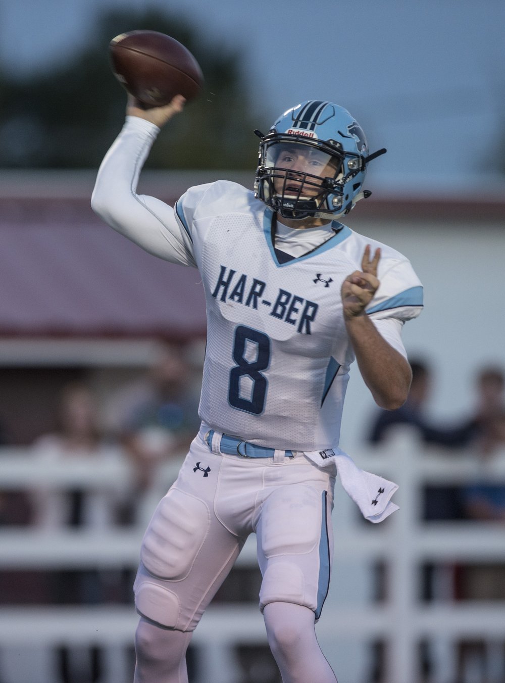 Football: Har-Ber routs Springdale, wins 4th straight