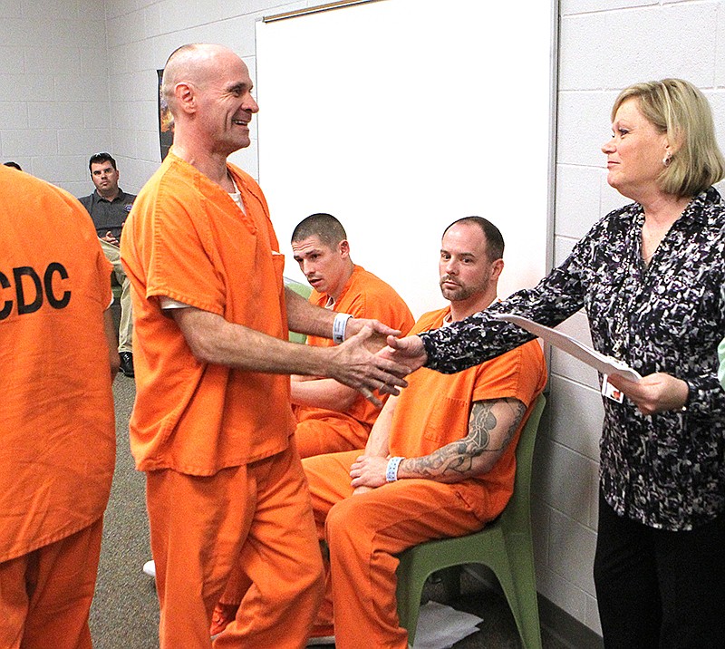 Life after jail: Detention center helps equip inmates to rejoin ...