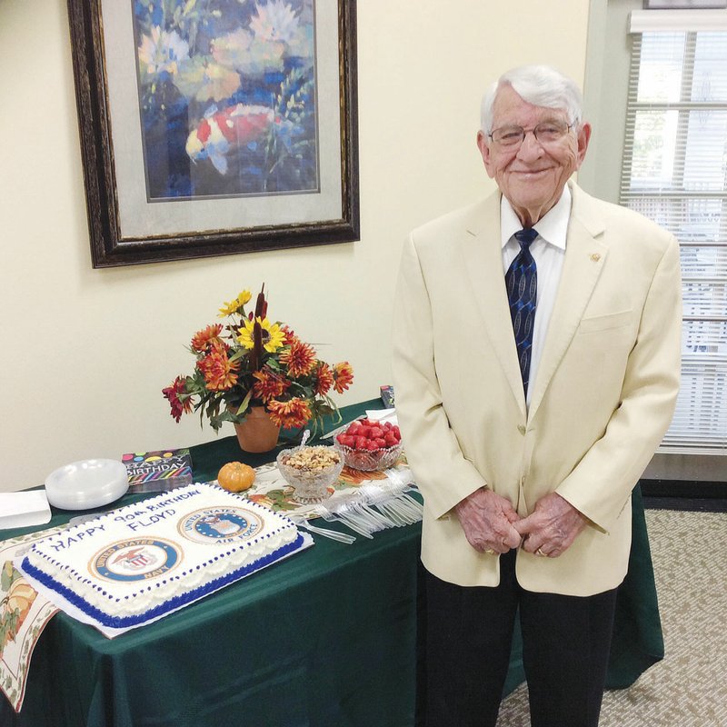 90-year-old veteran bikes in New York City parade | The Arkansas ...