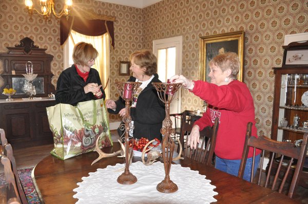 Holiday events at McCollum-Chidester House