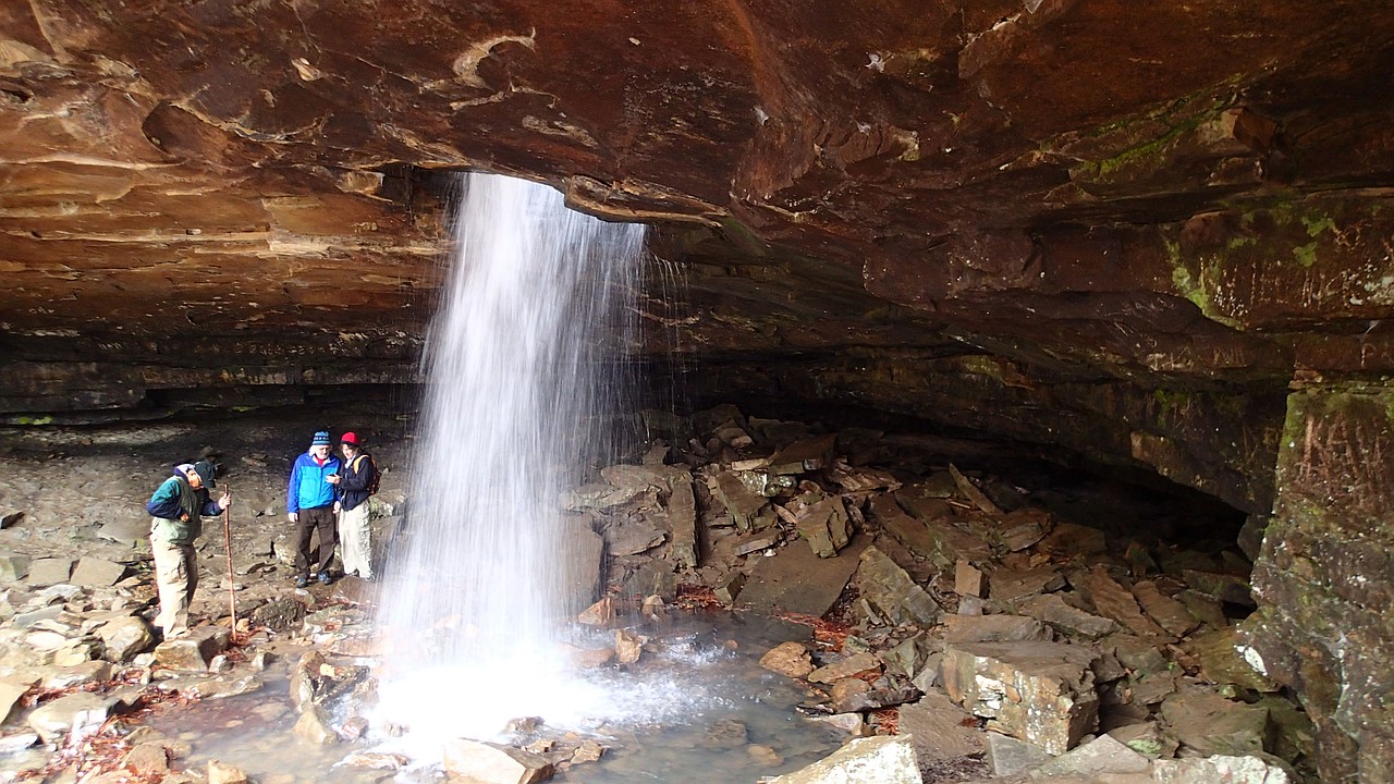 Rain brings waterfalls to life in Buffalo River country | The ...
