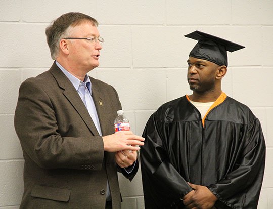 Re-entry program preps inmates for life after jail | Hot Springs ...