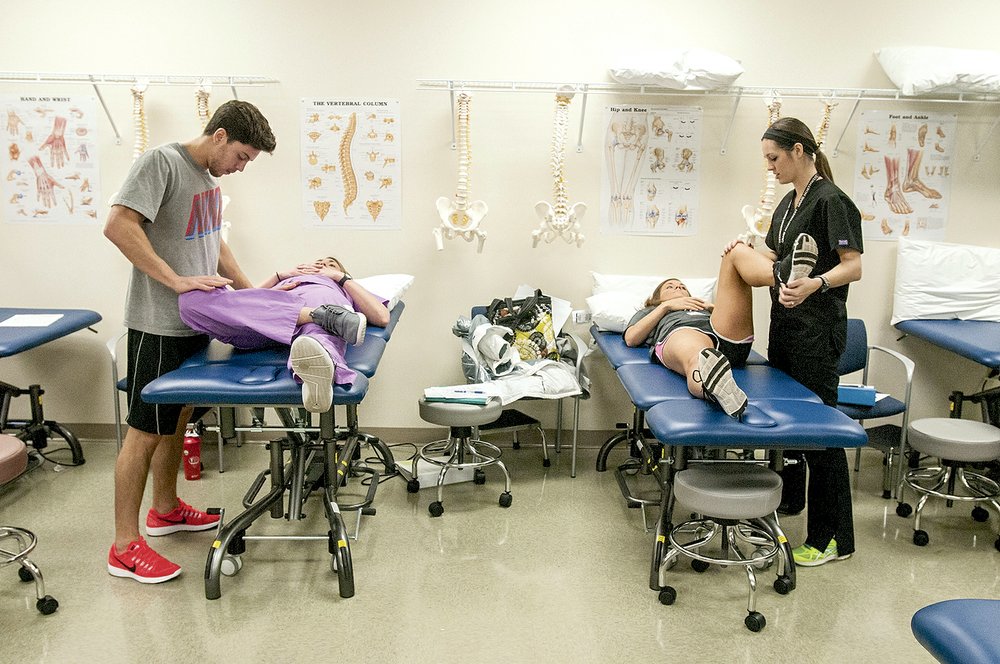 UAMS physical therapy program, students complete first semester in ...