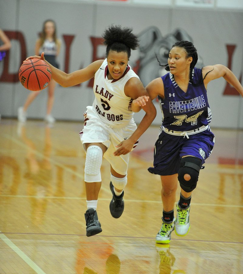 Basketball: Lang, Springdale top Fayetteville | The Arkansas Democrat ...