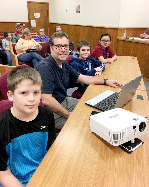 Students share EAST Initiative projects with council | Westside Eagle ...