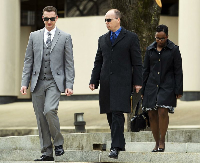 Court to weigh forcing officer's testimony | Northwest Arkansas ...