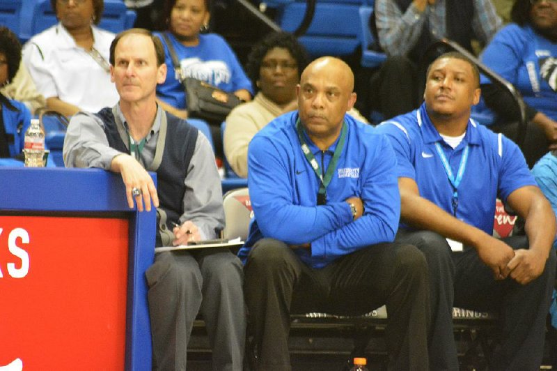 Lofton chases title after strokes | The Arkansas Democrat-Gazette ...