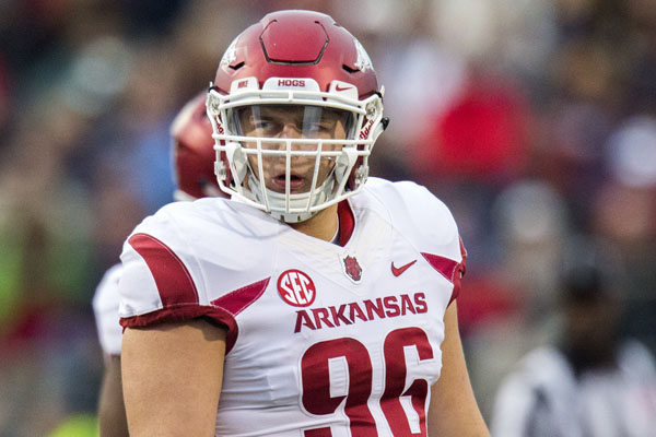 WholeHogSports - Roesler running with opportunity