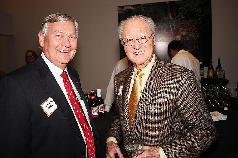 Benafield, a force in politics, state, local government, dies ...