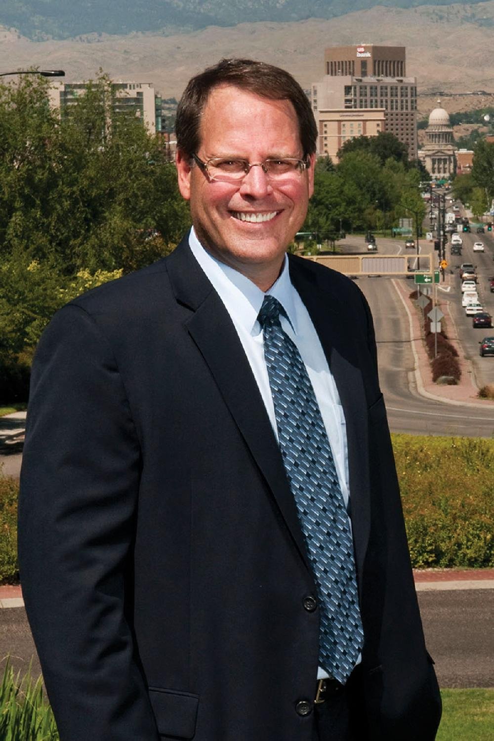 Candidates down to 3 for UALR chancellor