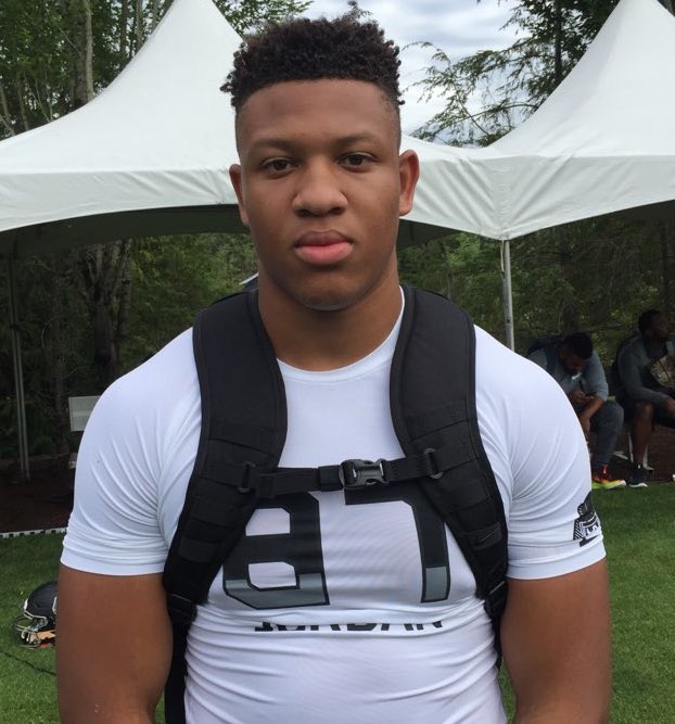 WholeHogSports - Hog DE target dominates at The Opening