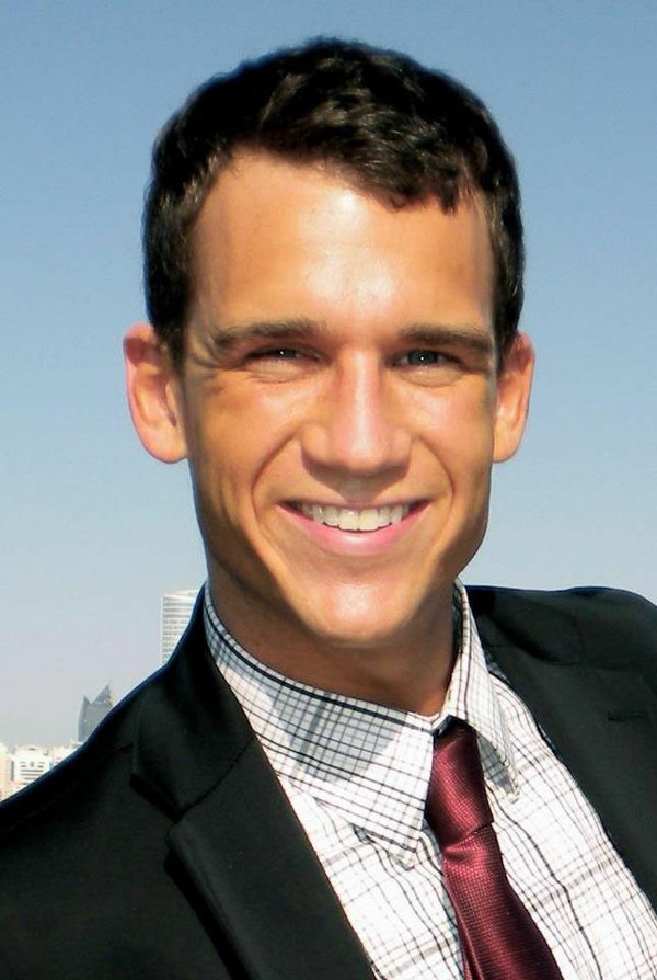 Gentry man wins $50,000 on 'The $100,000 Pyramid' game show