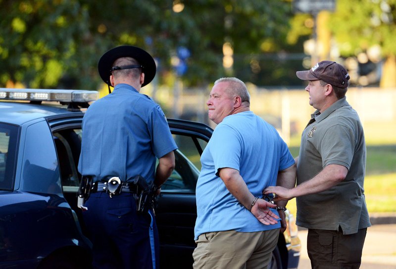 Accused of ties to mafia in 5 states, dozens nabbed | The Arkansas ...