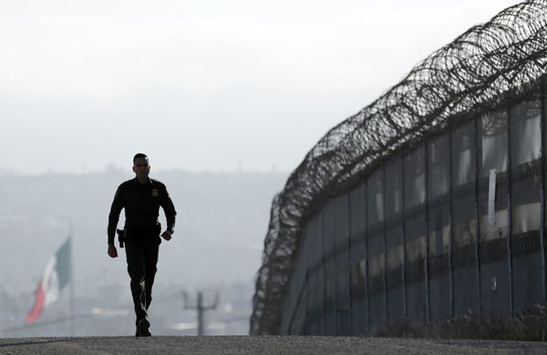 Barely half of border jumpers caught