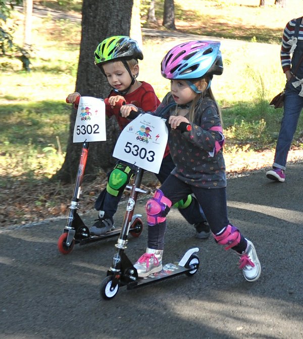 Taking a ride | Hot Springs Sentinel Record