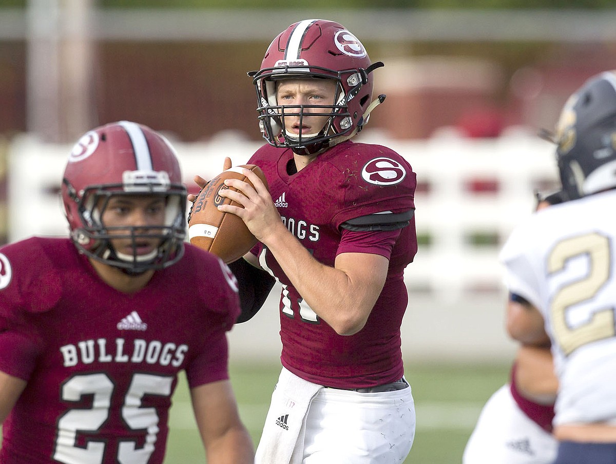 Football: Springdale's Hutchins finding himself off and on the football ...