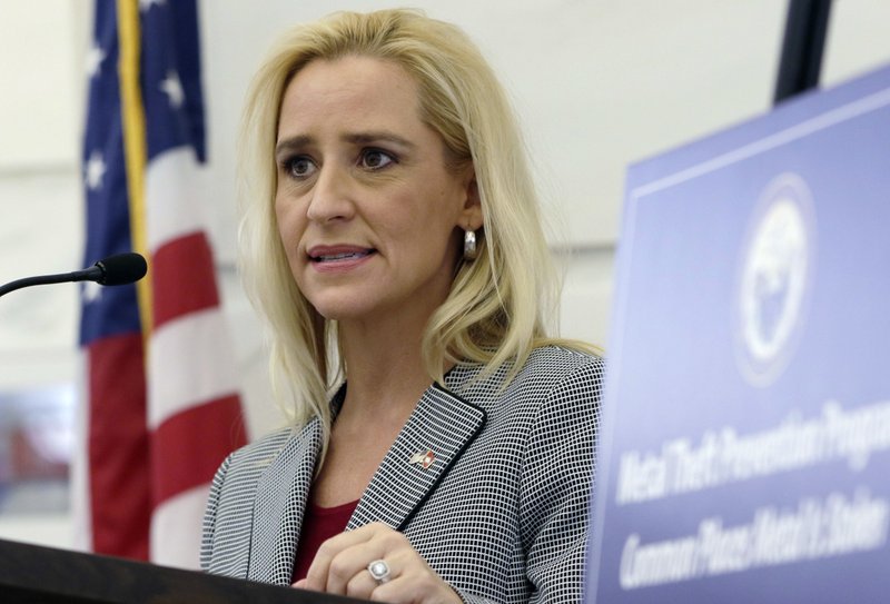 Arkansas Attorney General Rutledge seeks re-election in 2018 | Hot ...
