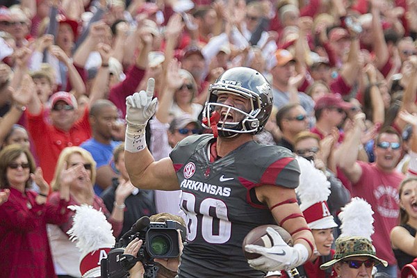 VIDEO: Drew Morgan's TD catch gives Arkansas 21-7 lead | Whole Hog Sports