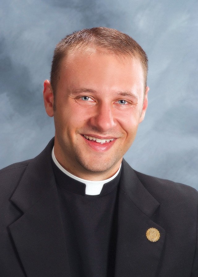 Father Robert Cigainero | Magnolia Banner News