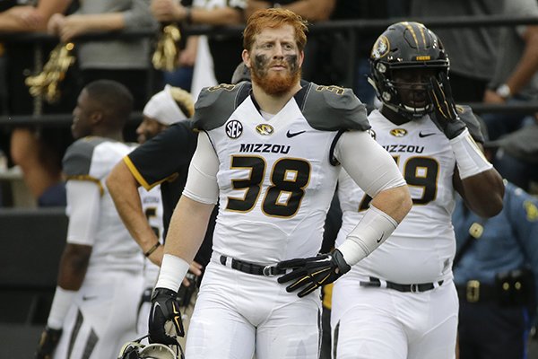 VIDEO: Missouri LB Eric Beisel calls Arkansas, 'Ar-kansas' | Whole Hog ...