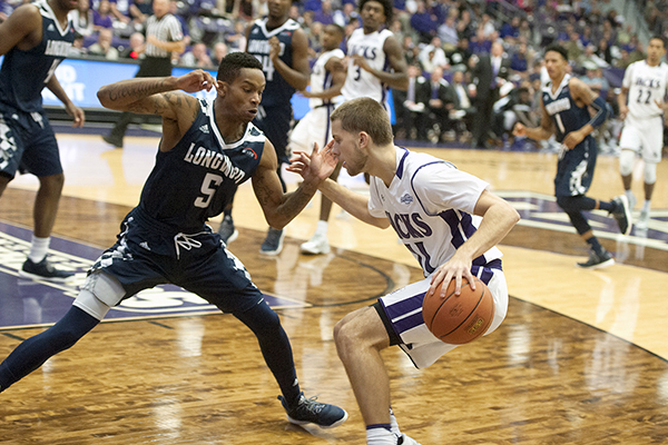 WholeHogSports - Stephen F. Austin still a threat