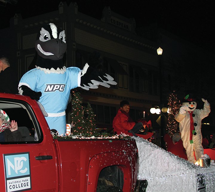 Day and Nighthawk | Hot Springs Sentinel Record