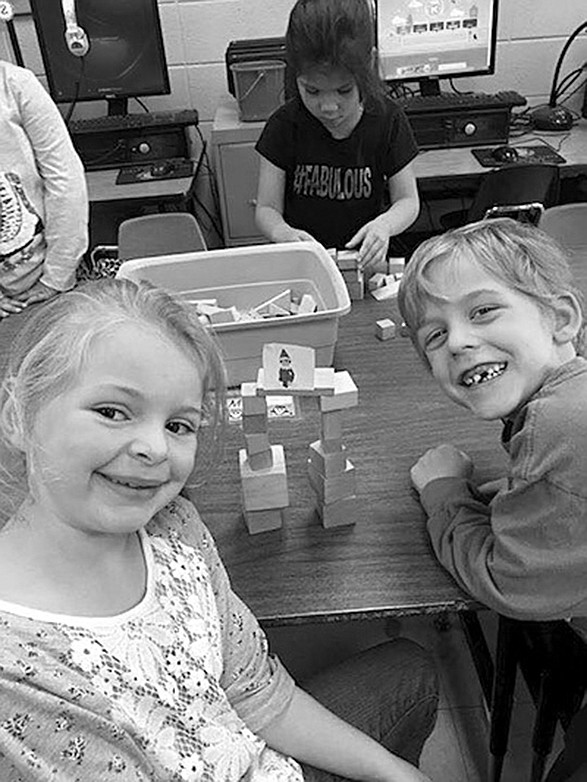 Elf shelf | Hot Springs Sentinel Record