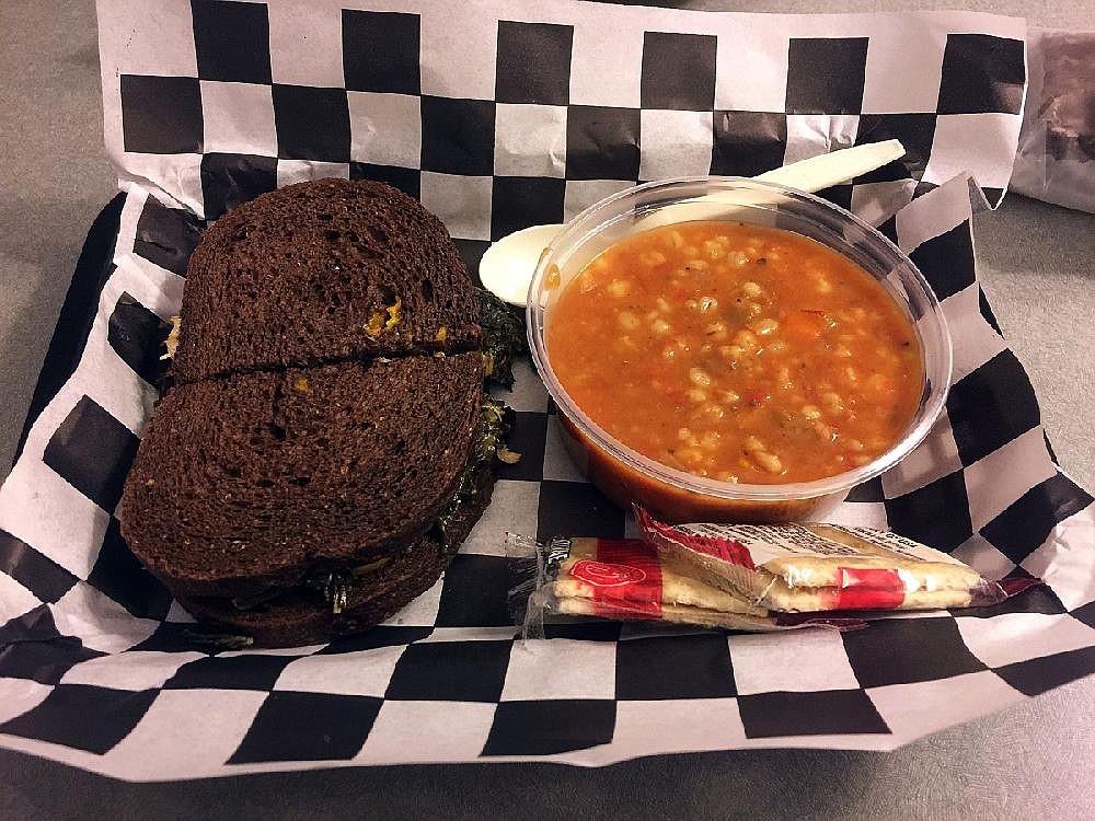 Jimmy's menu deserves a hand | Northwest Arkansas Democrat-Gazette
