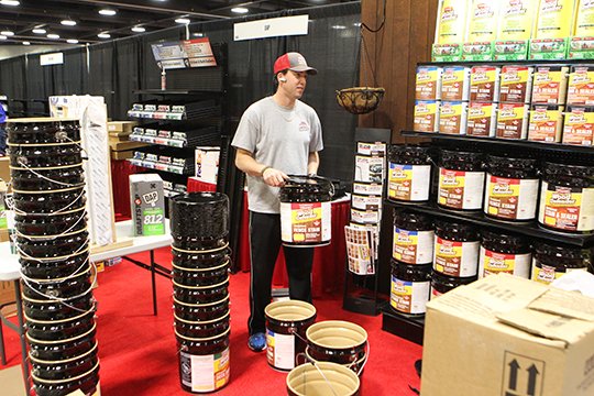 Hardware market features hundreds of vendors, dealers | Hot Springs ...