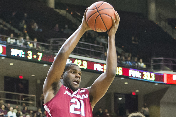WholeHogSports - Watkins key to Razorbacks’ comeback victory