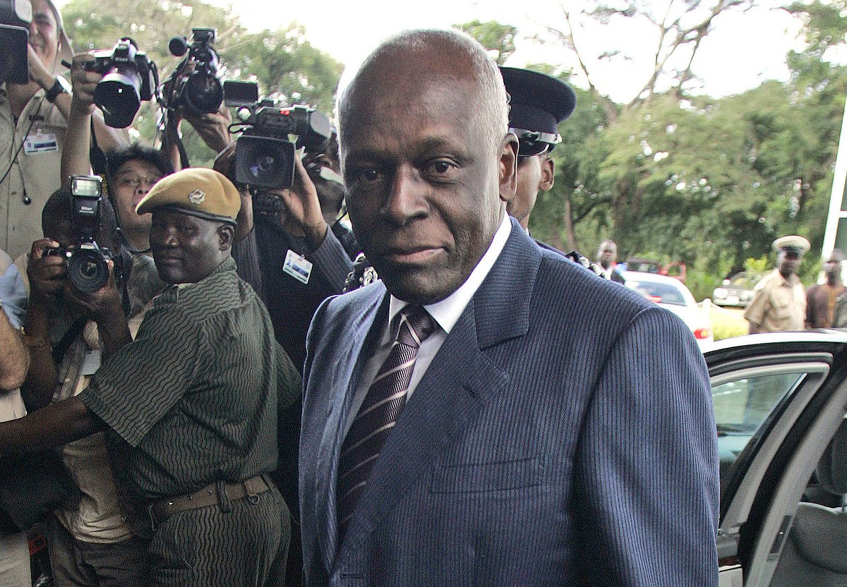Angola's president says he won't run again | Hot Springs Sentinel Record