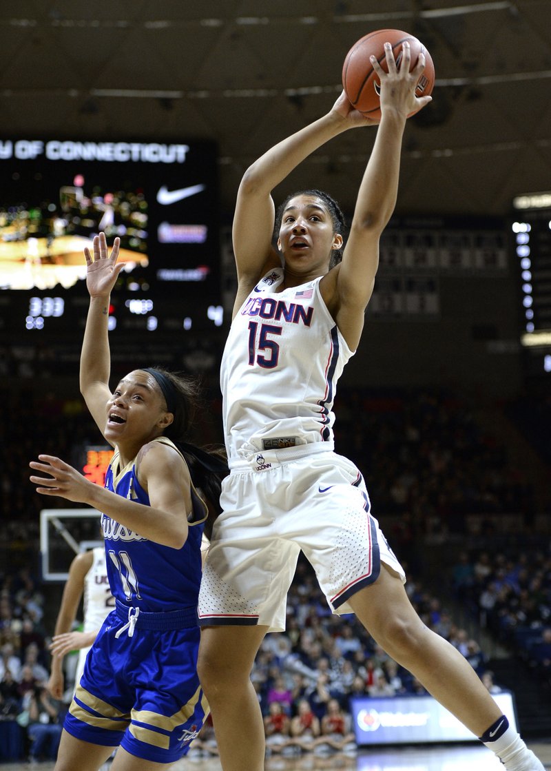 UConn breezes to 97th straight win, 96-50 over Tulsa | Hot Springs ...