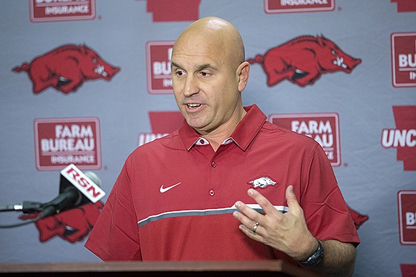 From Super Bowl to Arkansas, transition came fast for Walker | Whole ...