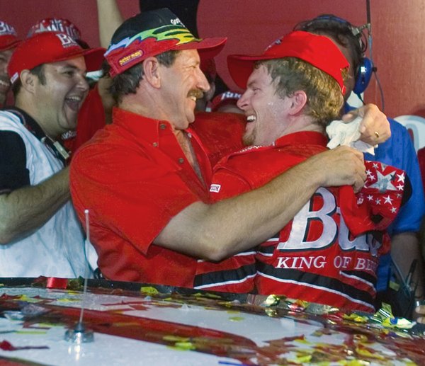 Dale Jr. to retire after '17