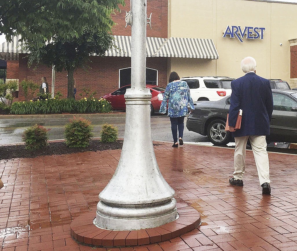 Former State Police employee in Benton County gets probation | The ...