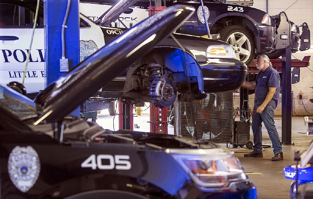 Moore seeks to update Little Rock's tired police fleet; 255 new ...